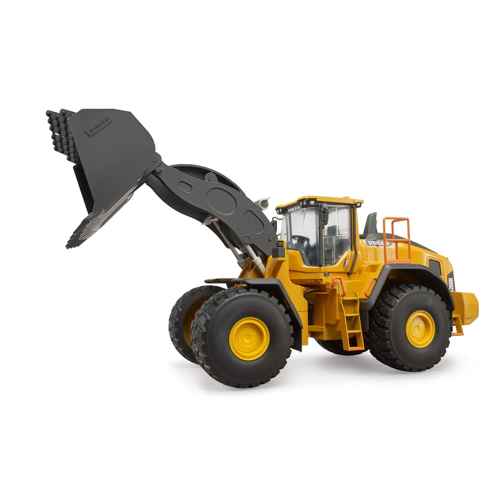 BRUDER VOLVO WHEEL LOADER L260H – Toyworld Australia