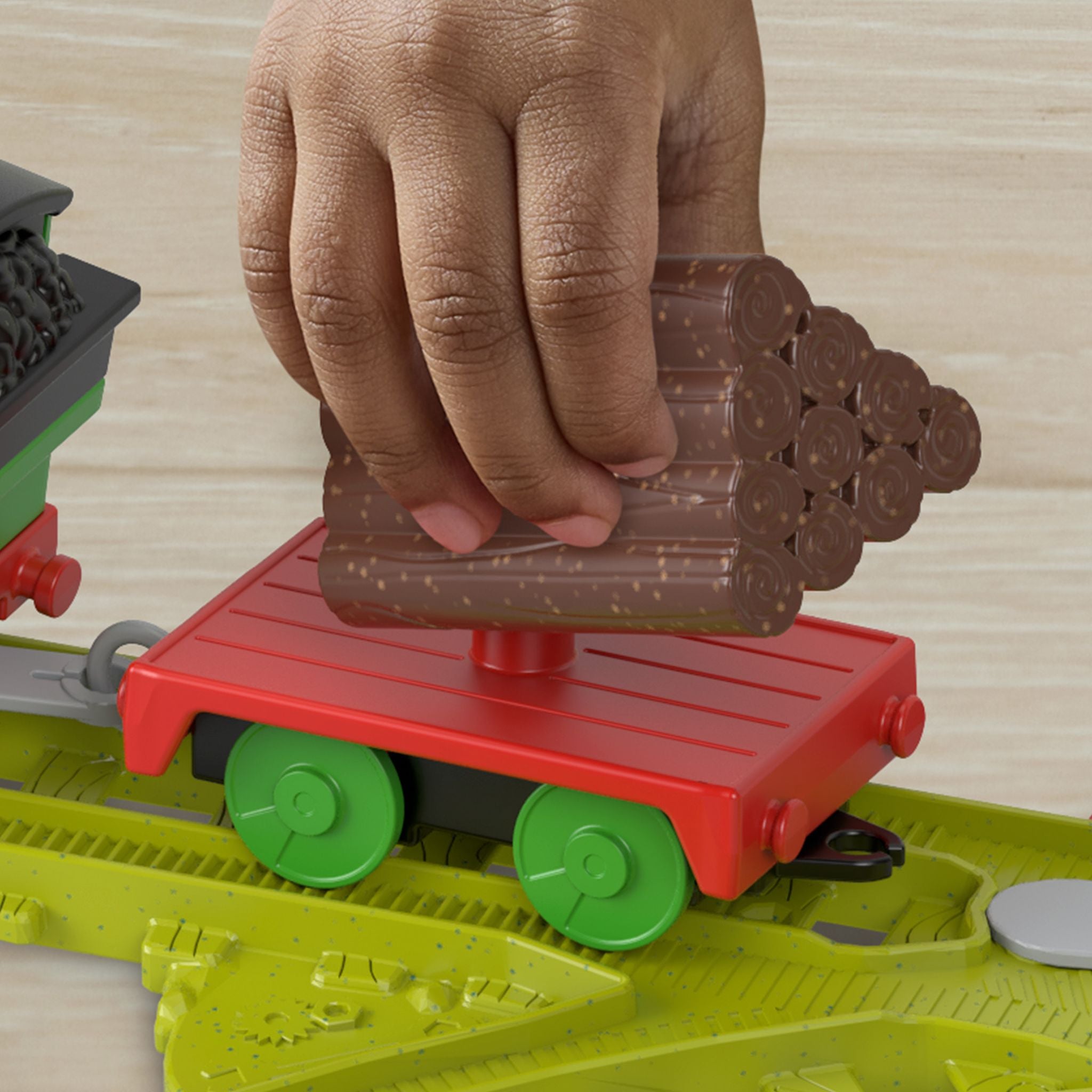 Fisher-Price Thomas & Friends Talking Bulstroke & Which-Way Bridge ...