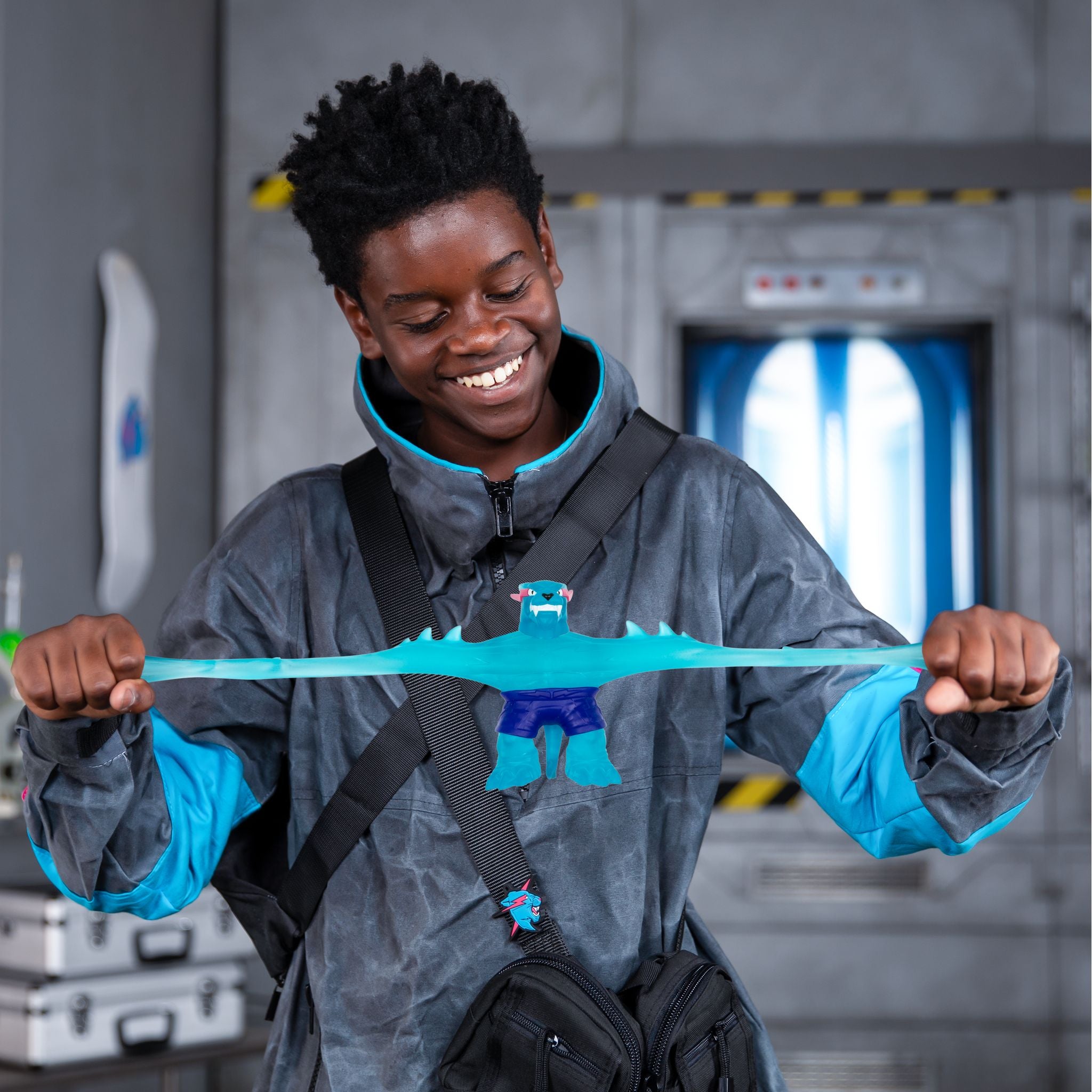 Mr Beast Lab Stretchy Hero - Stretchy Iconic Panther – Toyworld Australia