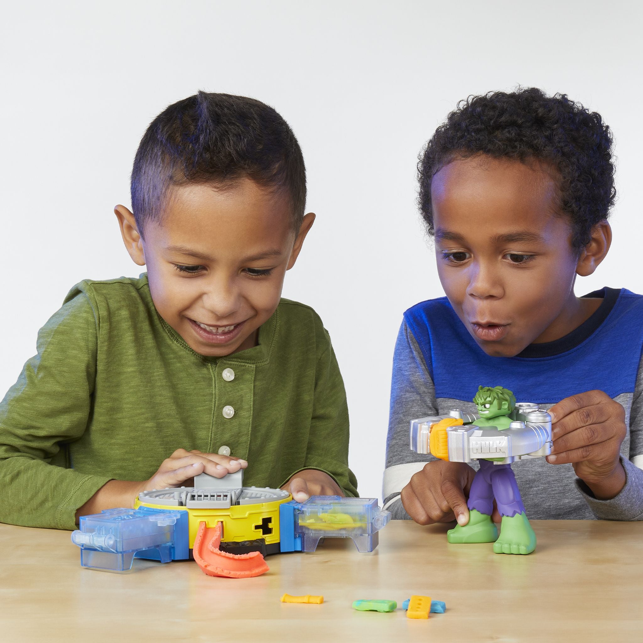 Play-Doh Hulk Smash And Squish – Toyworld Australia