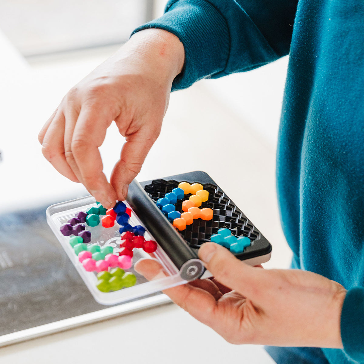 Smart Games IQ Six Pro Logic Puzzle – Toyworld Australia