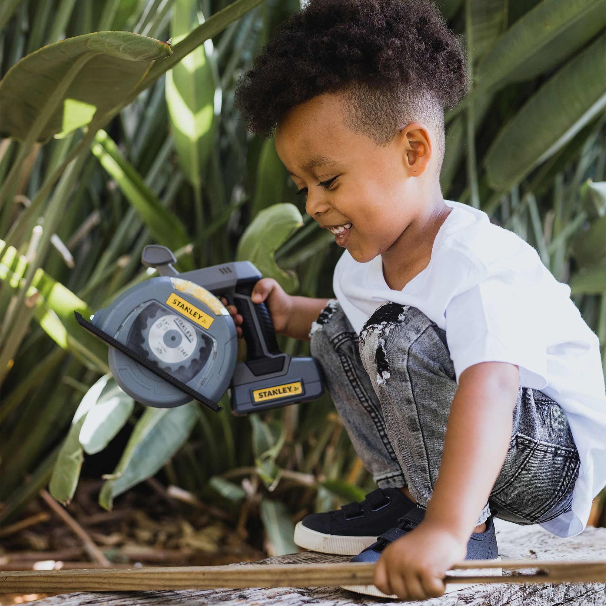 Stanley Jr. Battery Operated Circular Saw – Toyworld Australia